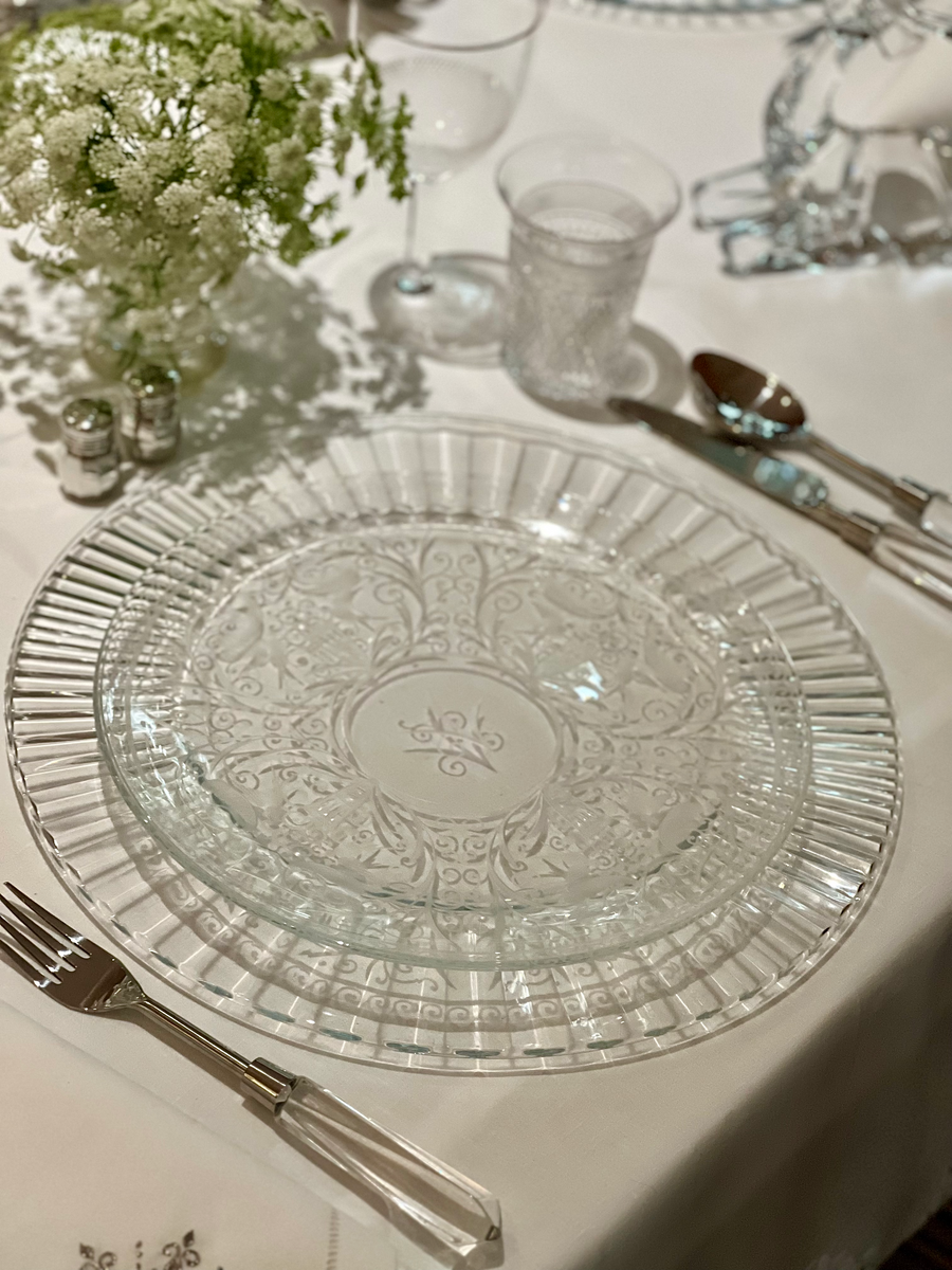 Artel Glass Clear Baroko Dinner Plate – TRUNK Curated